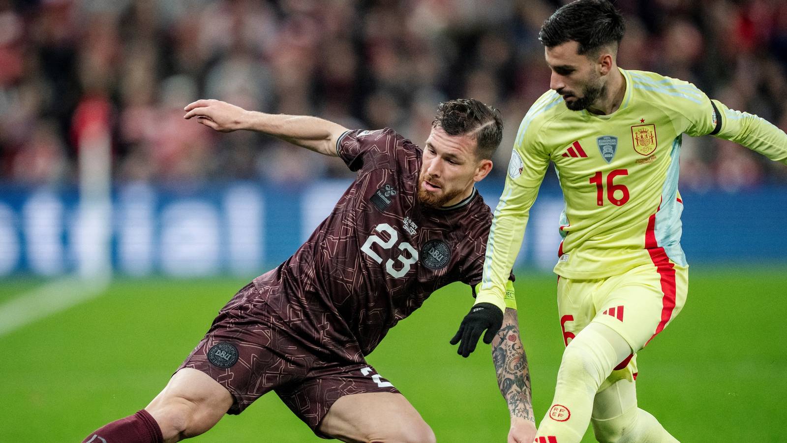 Newcastle make £50m+ bid and activate release clause for "fantastic" star