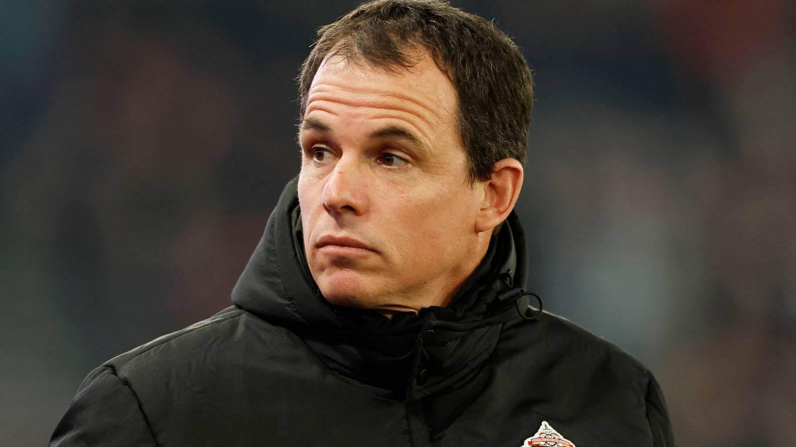Sunderland's "remarkable" promotion hero now on borrowed time under Le Bris