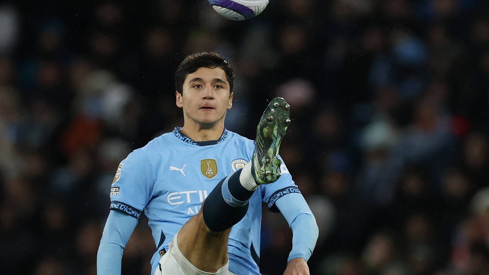 100% duels lost: Pep must drop Man City flop who was shown up by Khusanov
