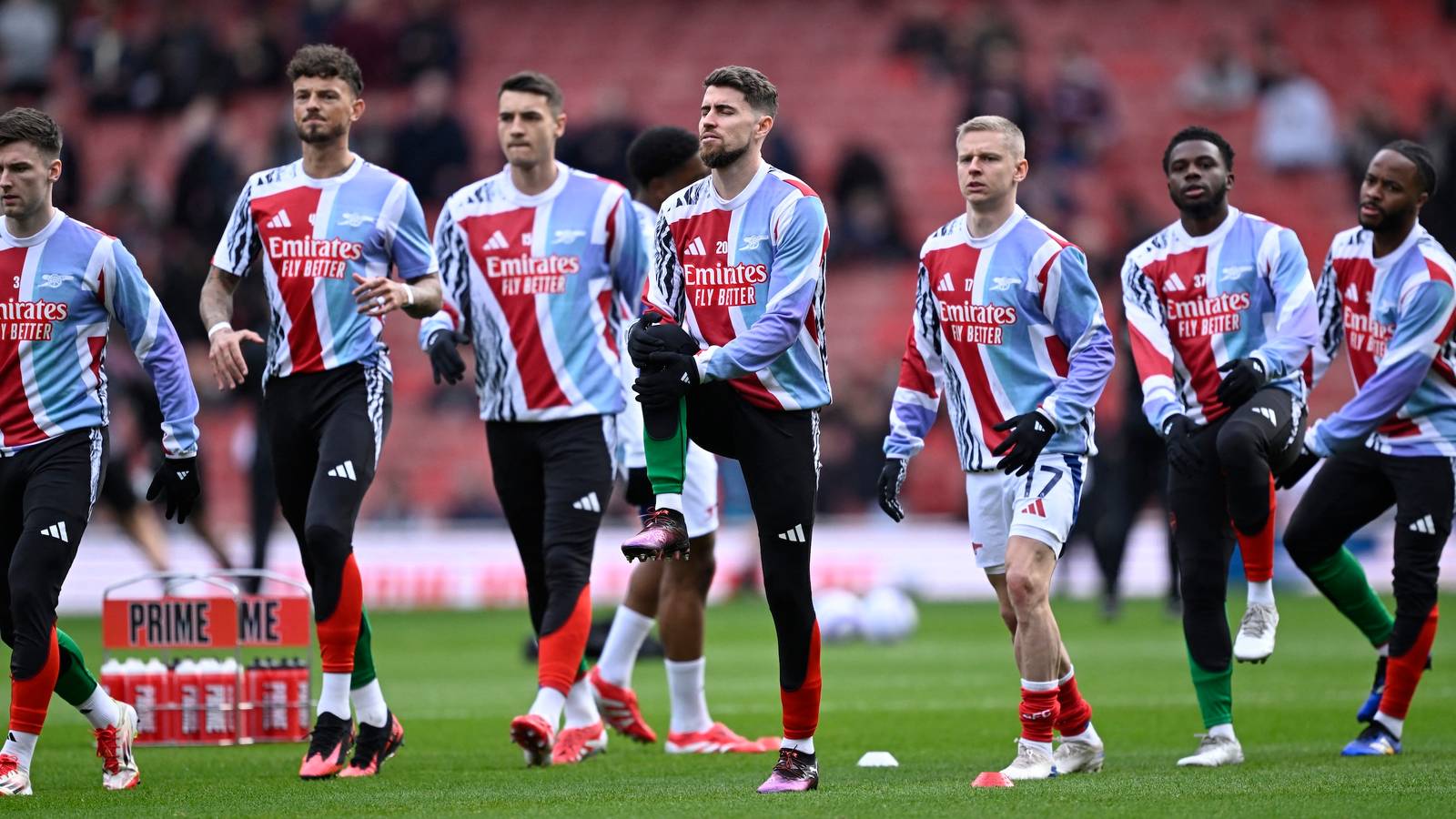 £110k-a-week Arsenal player's agents jet out for meeting over summer move