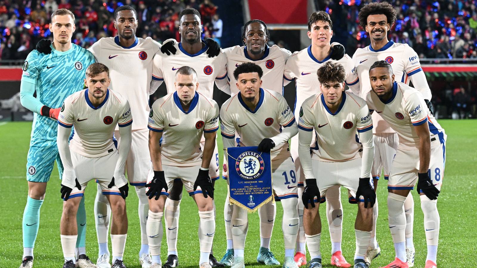 Chelsea legend: "World-class" £62m striker now "really wants" to join Blues