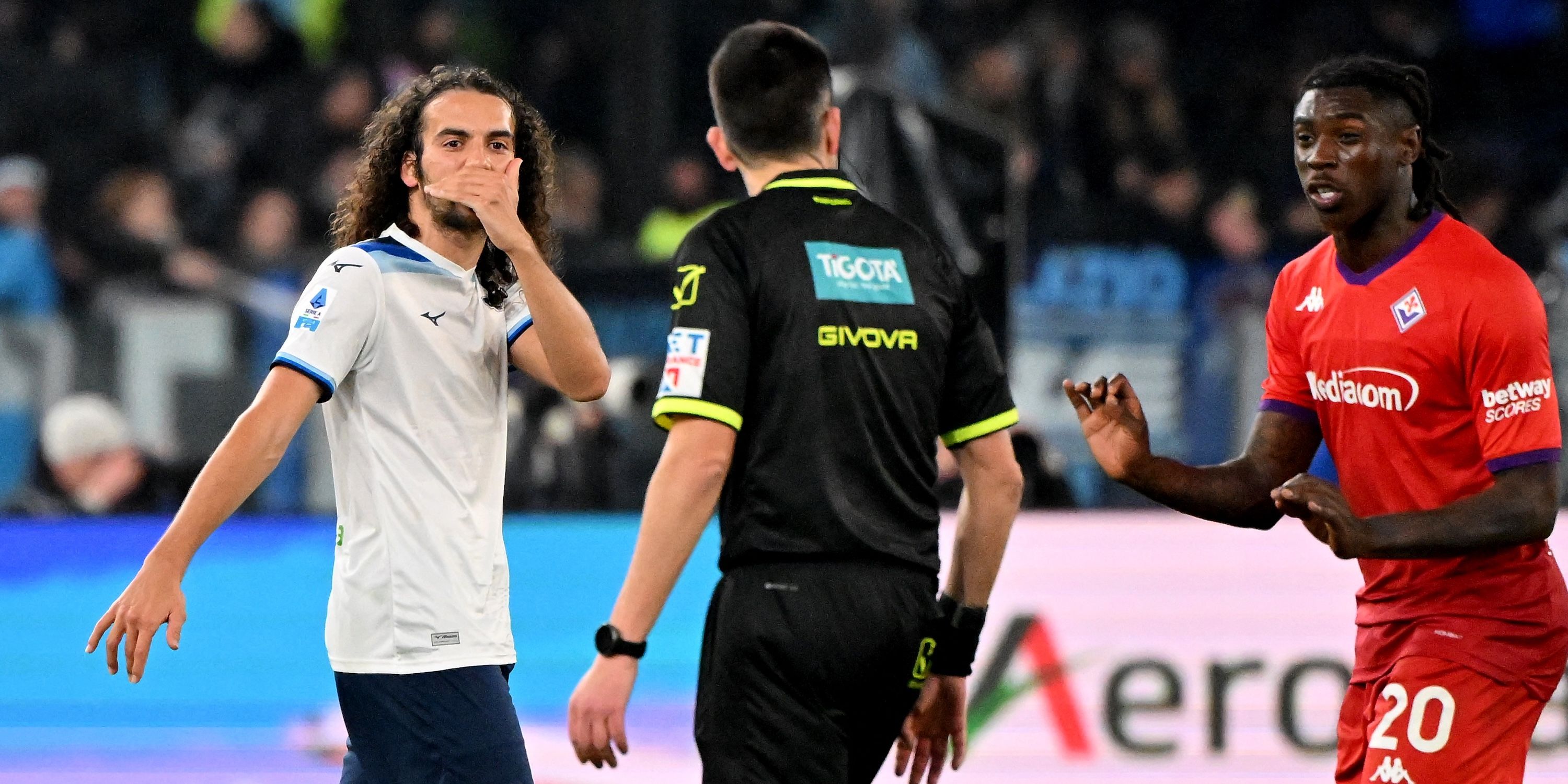 Newcastle now make contact over summer move for "remarkable" £44m striker