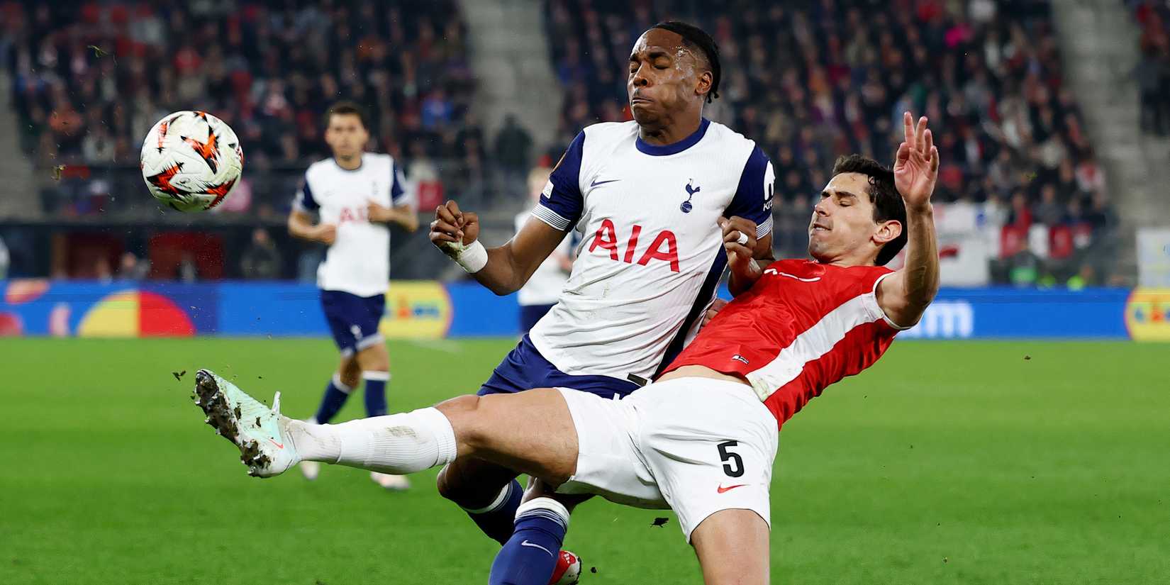 As bad as Tel: 3/10 Spurs star should not have lasted 90 minutes