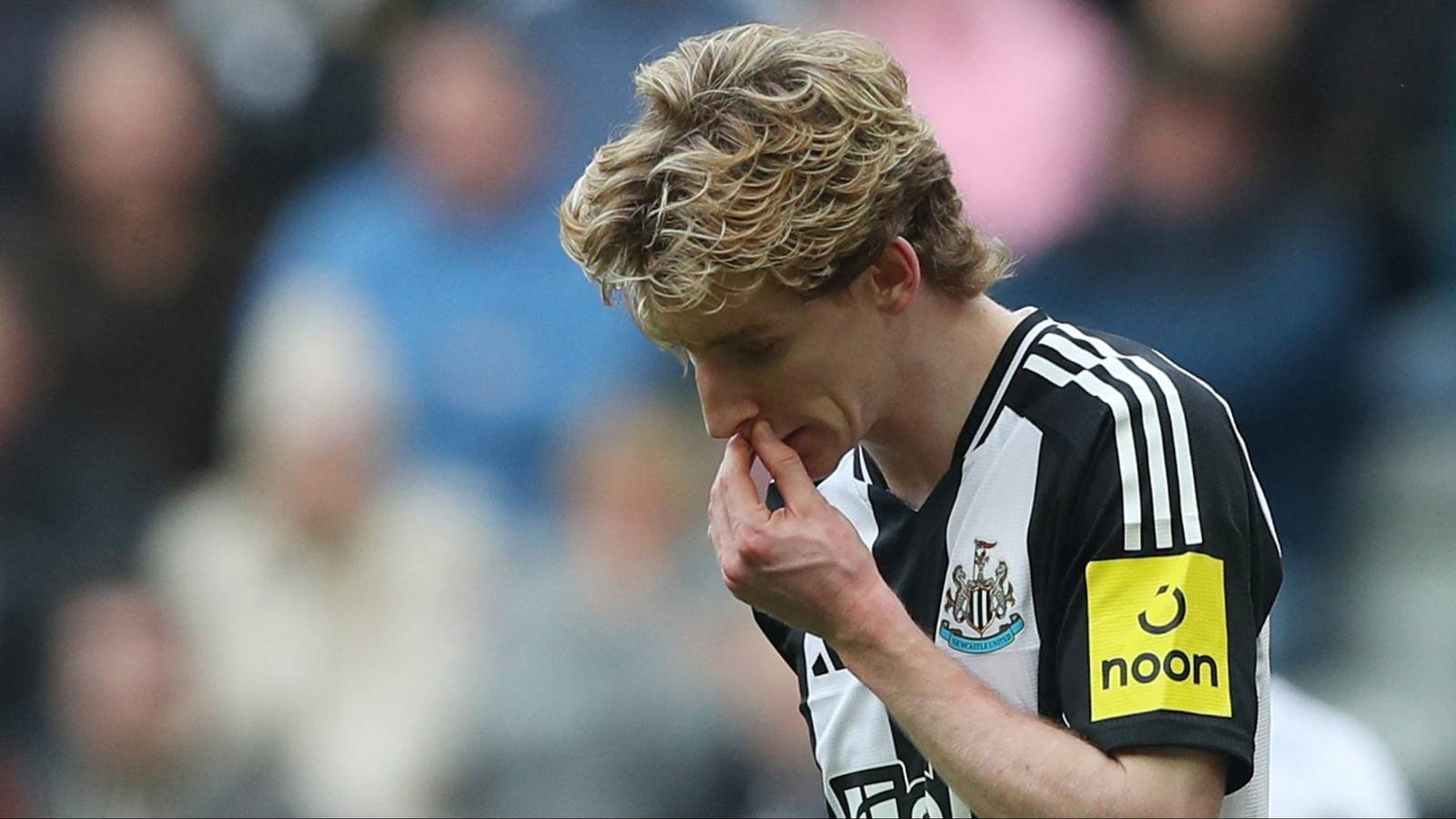 He'd be unplayable with Gordon: Liverpool submit bid to sign £64m forward