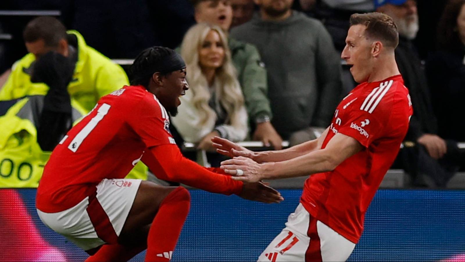 Nottingham Forest join race to sign "fantastic" £50m+ Elanga replacement
