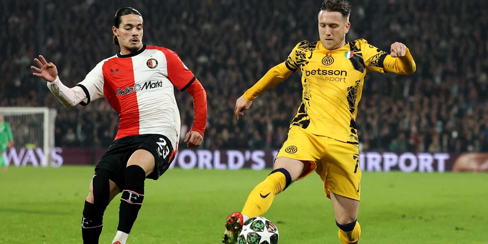 After Jacquet: Chelsea also closely monitoring Feyenoord's Anis Hadj Moussa