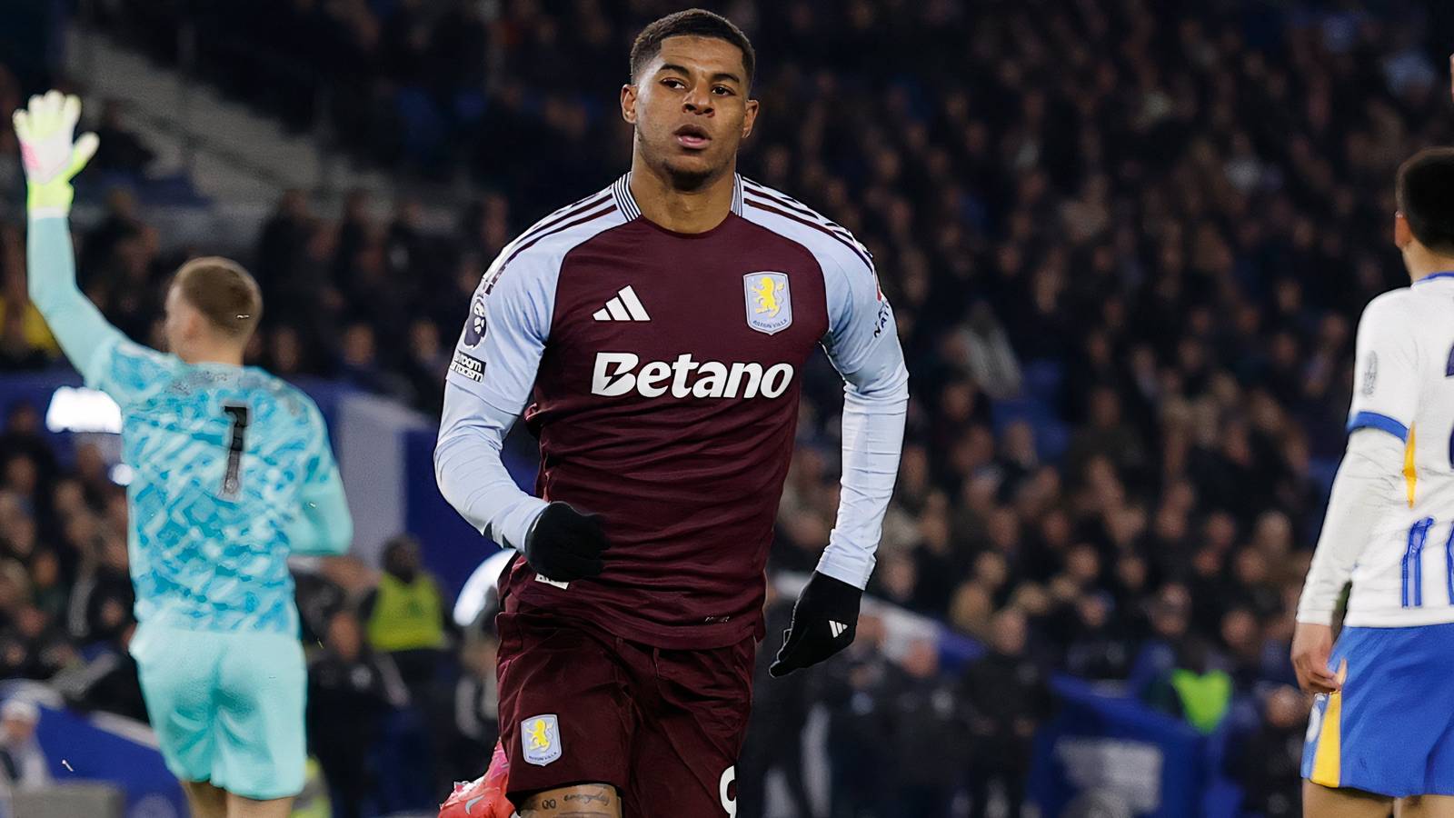 Bigger coup than Abraham: Aston Villa could sign the new Marcus Rashford