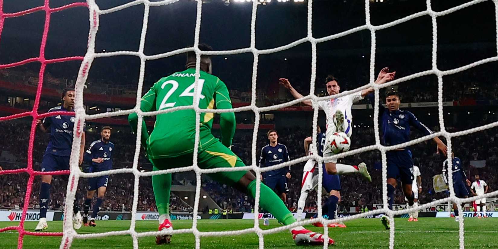 Man Utd send scouts on fresh mission in push to sign "exciting" £40m star