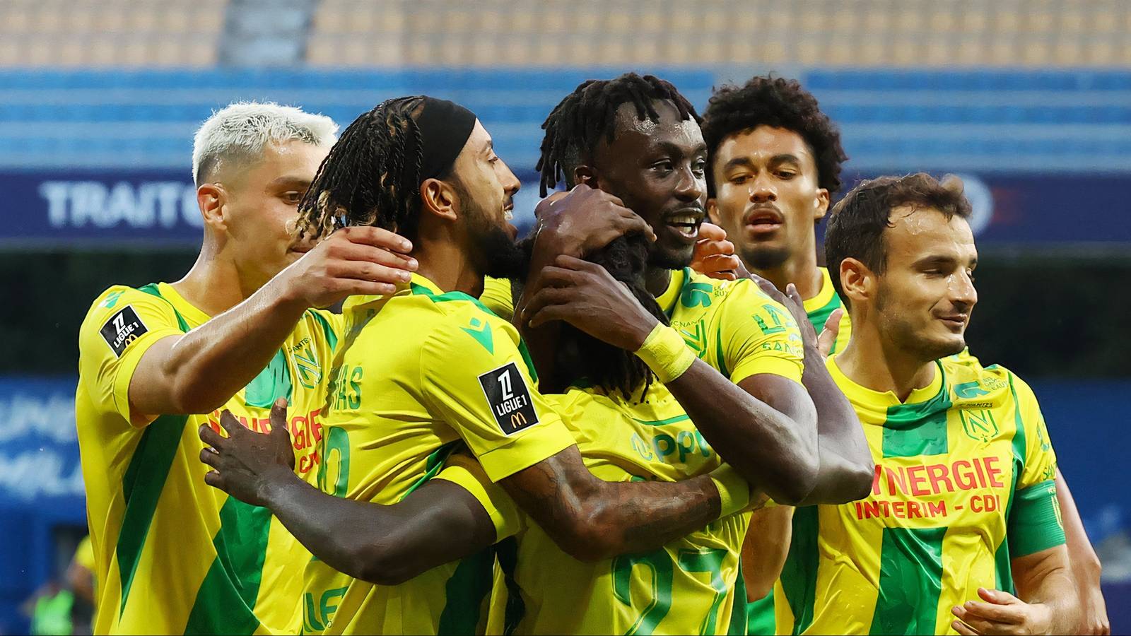 Everton pushing to sign £12m ace who has told agent to get the deal done