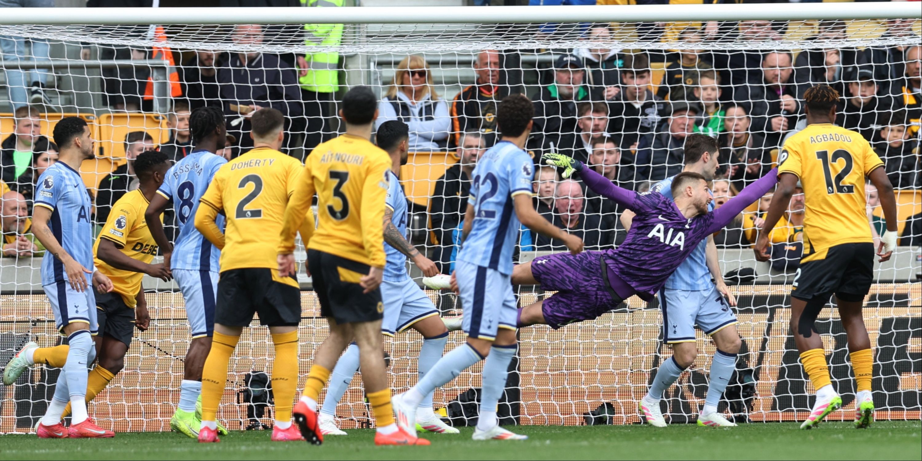 Ange must instantly drop 4/10 Spurs dud who's becoming the new Ndombele