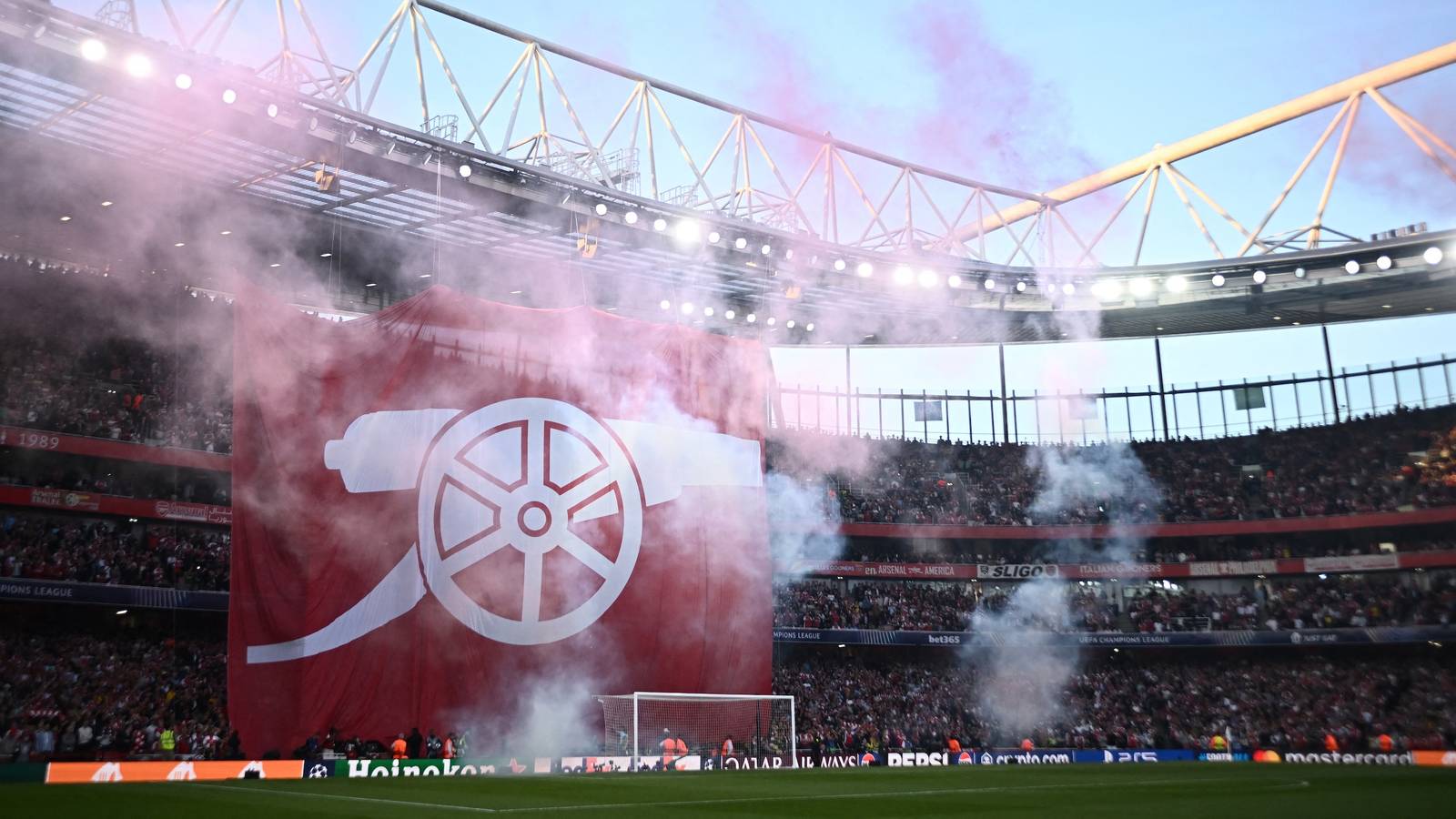 Berta spends £250m: AI predicts who Arsenal will sign in summer ...