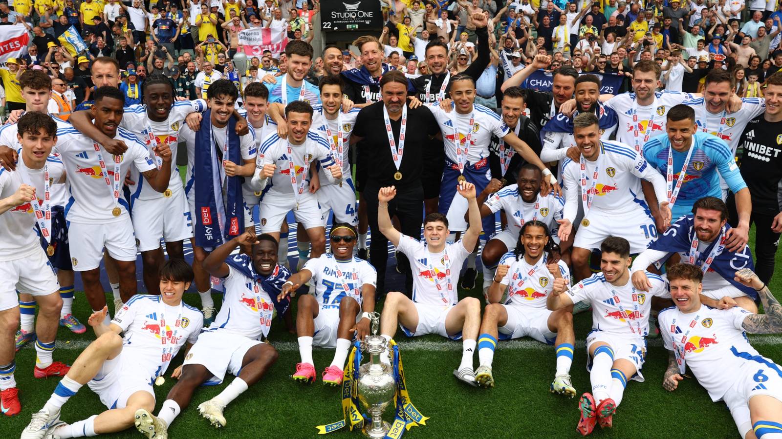 Leeds United now set to make summer bid for 6 ft 5 Paraguayan goalkeeper