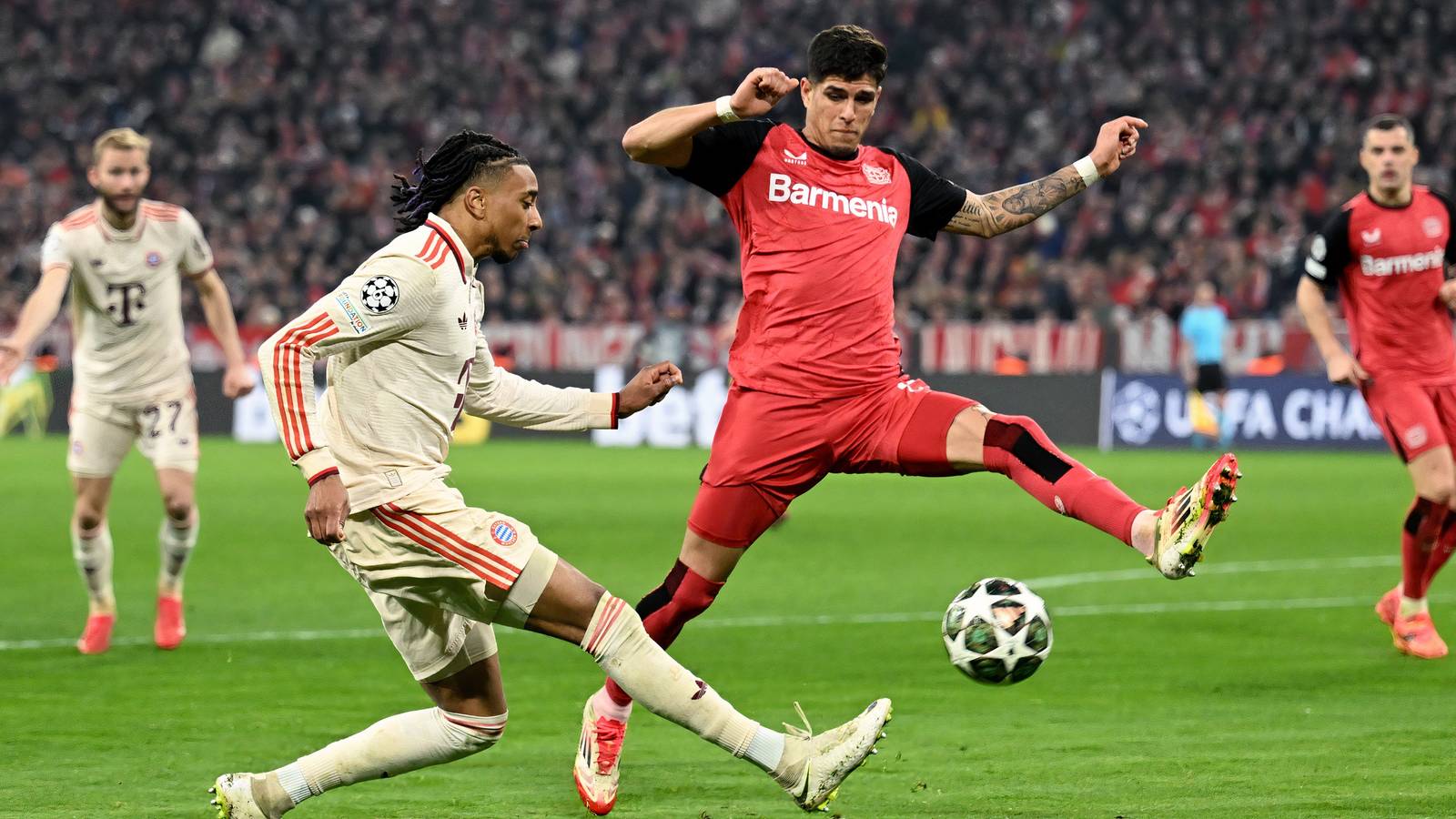Arsenal place bid for bargain Piero Hincapie alternative as club respond