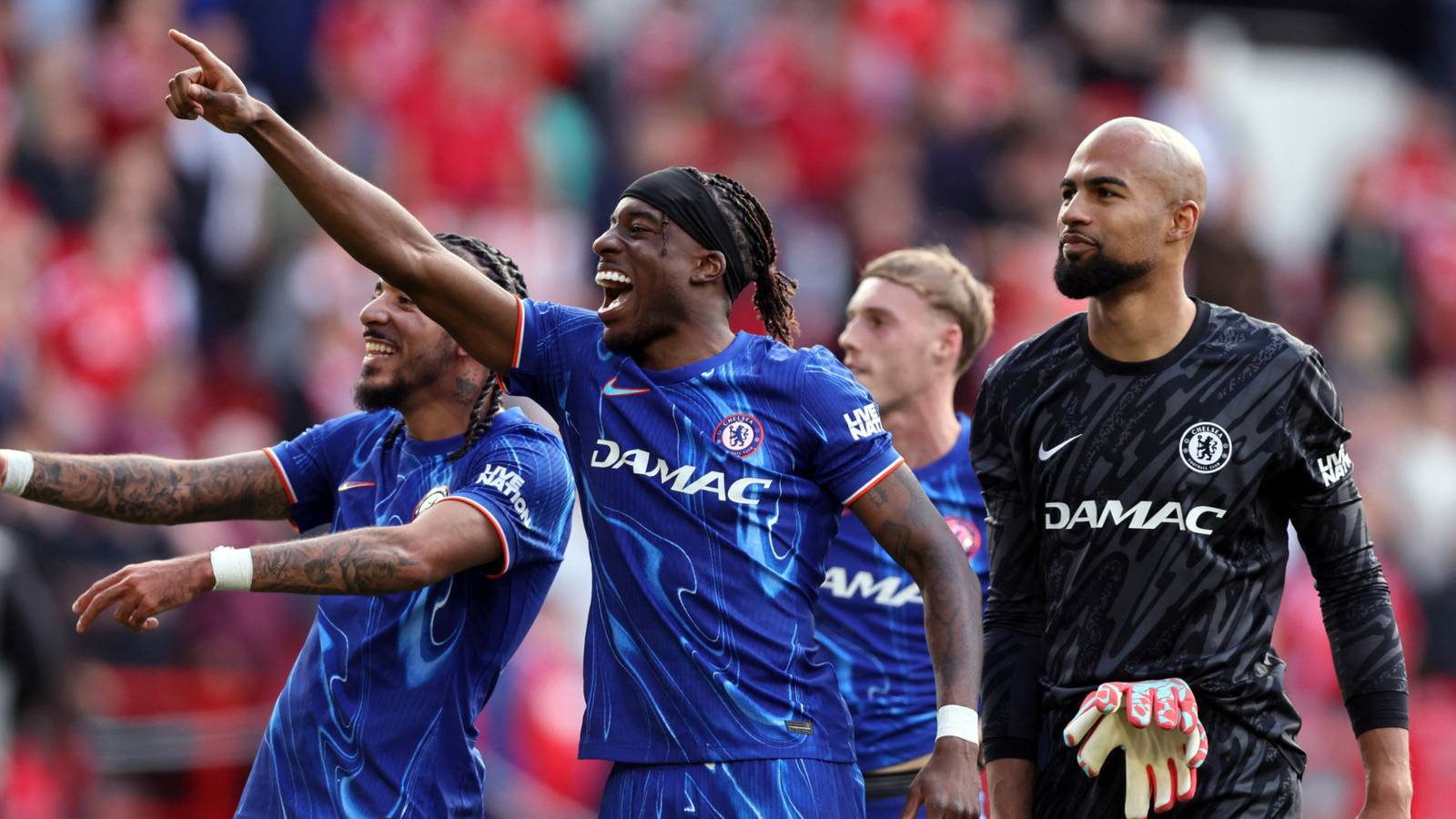 Fewer touches than Sanchez: Chelsea dud must never play for the club again