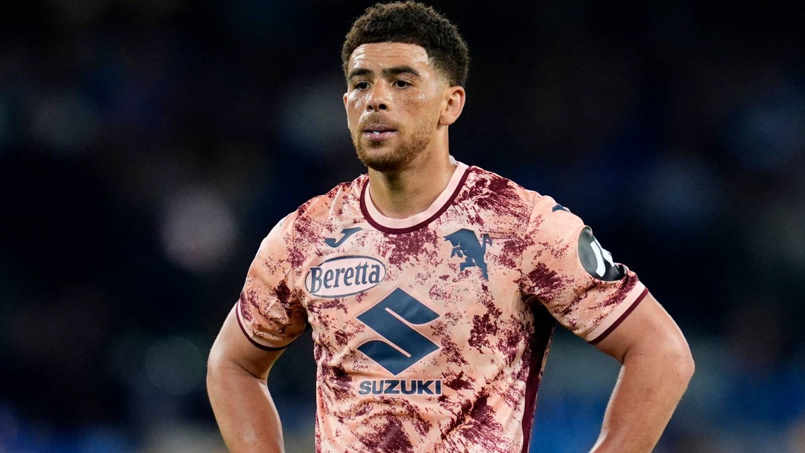 Wolves burst into race to land a better signing than Che Adams for £15m
