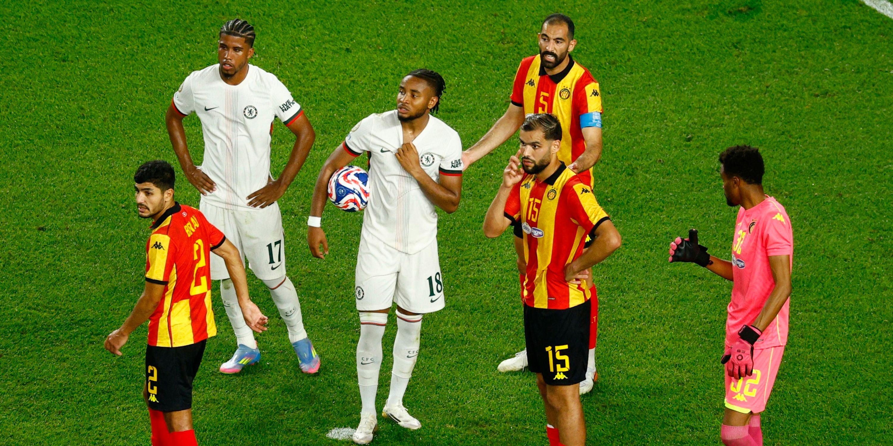 Man Utd in talks to sign "unstoppable" £52m star who's 99th percentile ...