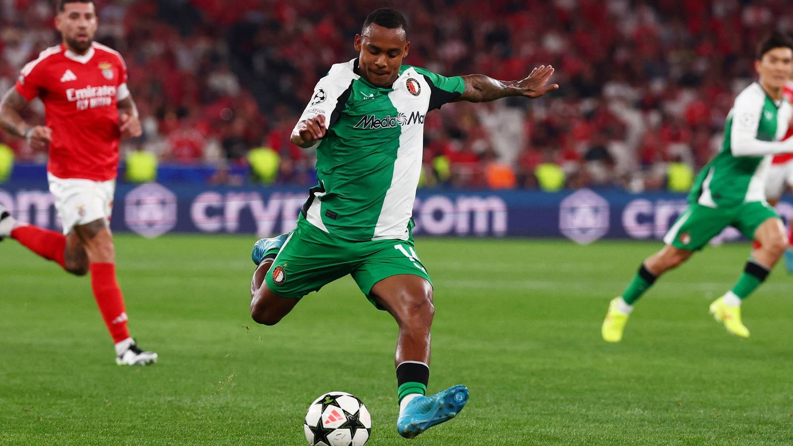 Farke's a fan: Leeds keen on signing "unplayable" £20m Paixao alternative