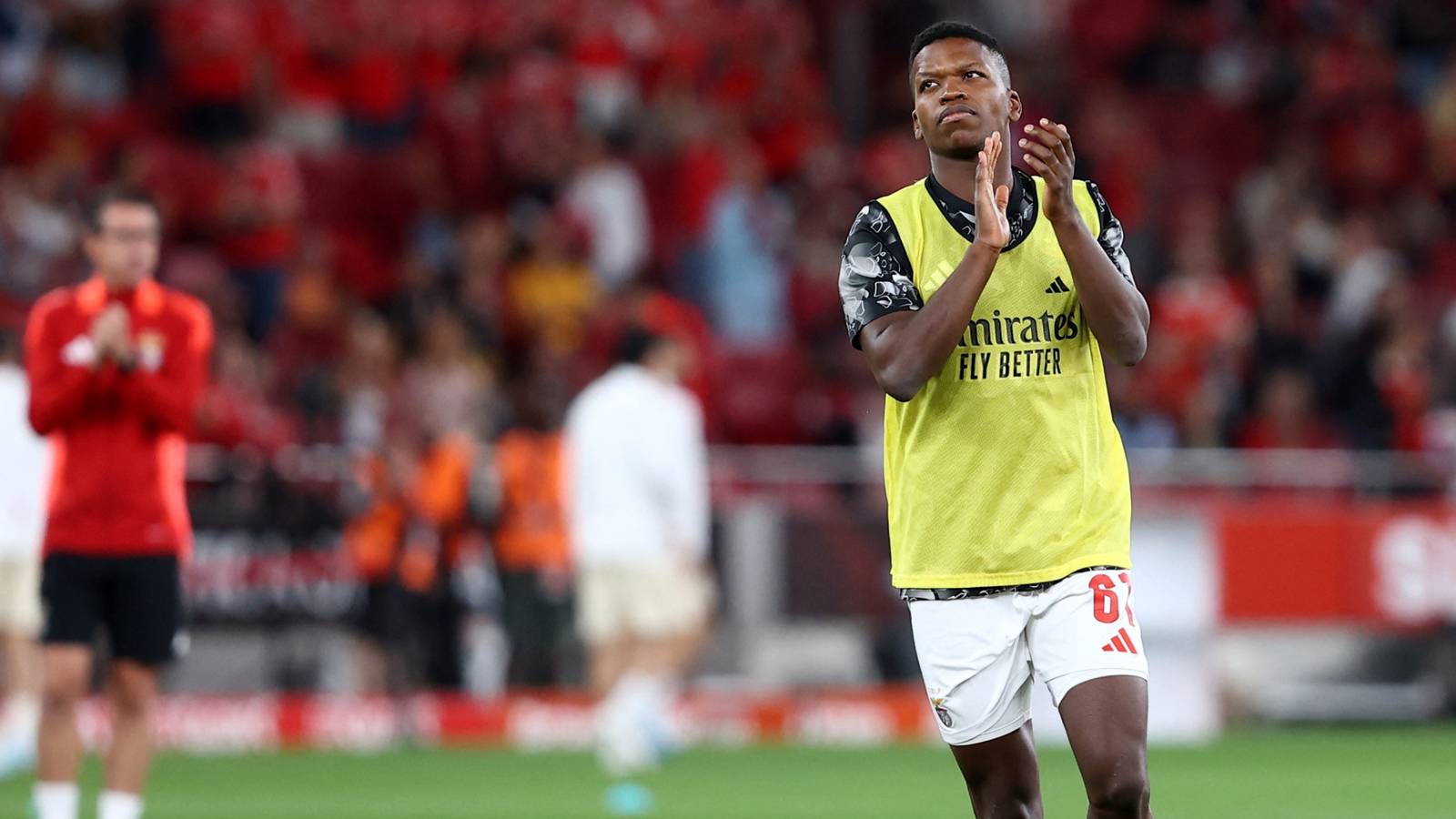 Burnley deal agreed as offer accepted for "amazing" £21m midfielder