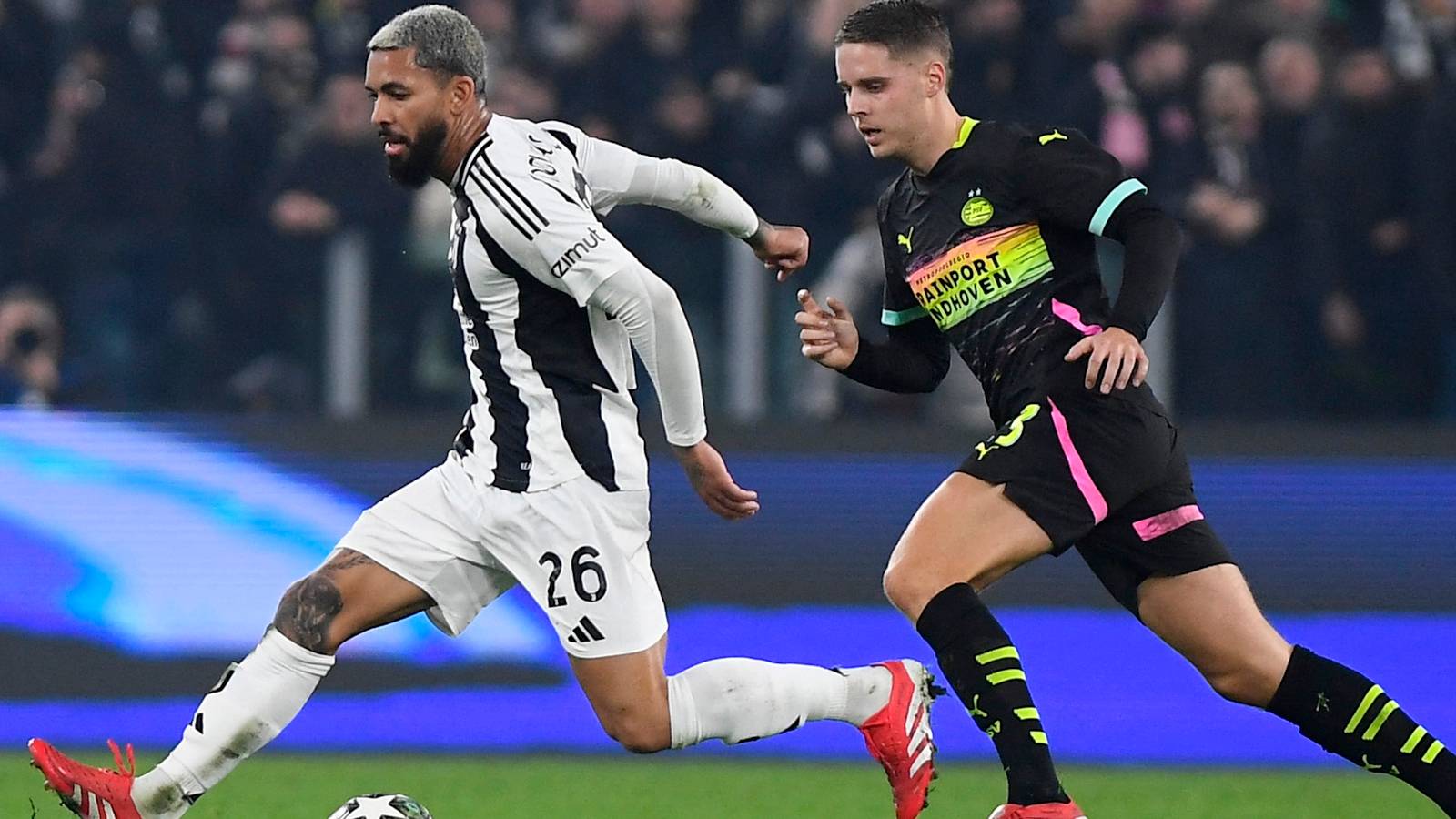 Liverpool now plotting shock hijack to sign "strong" top Everton target