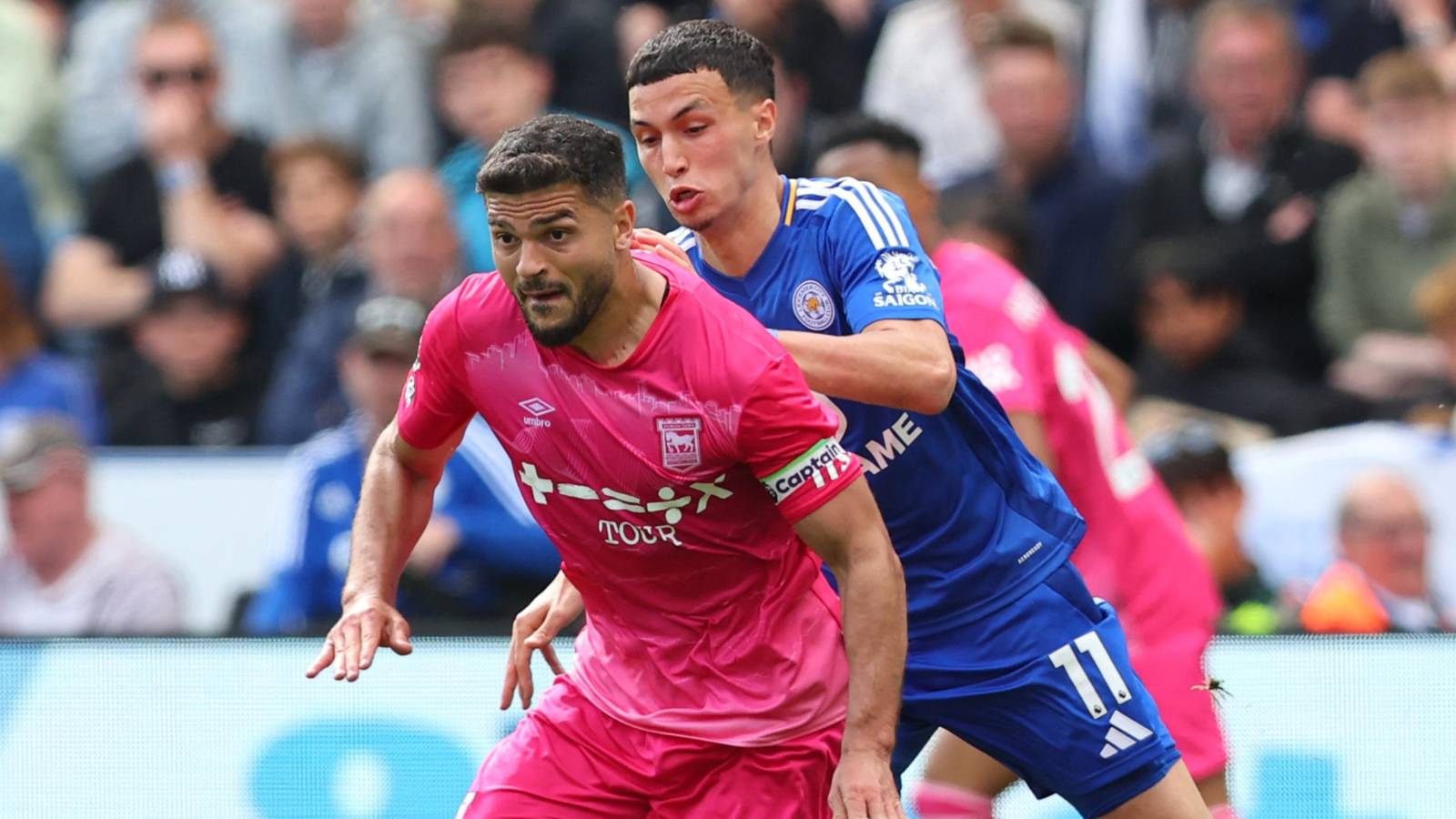 Leeds meet £24.5m star's agents and now ready to trigger his release clause