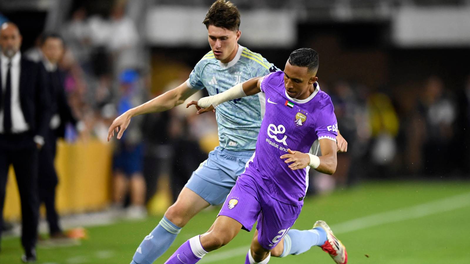 Nottingham Forest submit bid for £17m ace with "great speed", talks ongoing