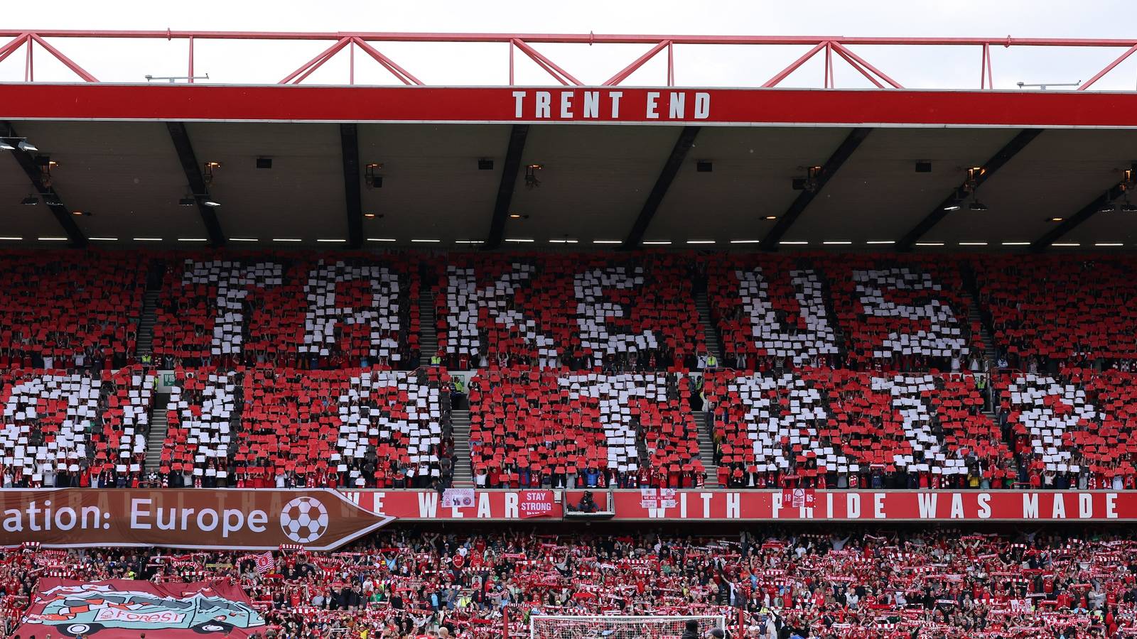 Deal close: £15k-p/w Nottingham Forest "miracle worker" on verge of exit