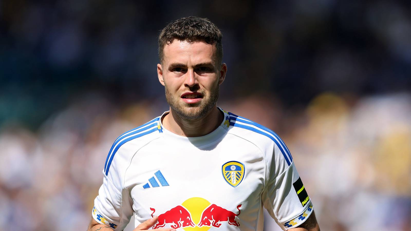 "Wow" - New Leeds signing blown away by "amazing" Elland Road atmosphere