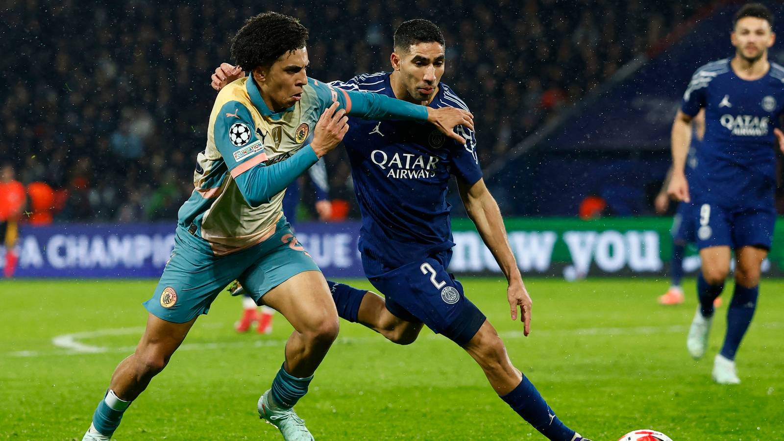 Chelsea now make contact for "special" English pass-master in red hot form