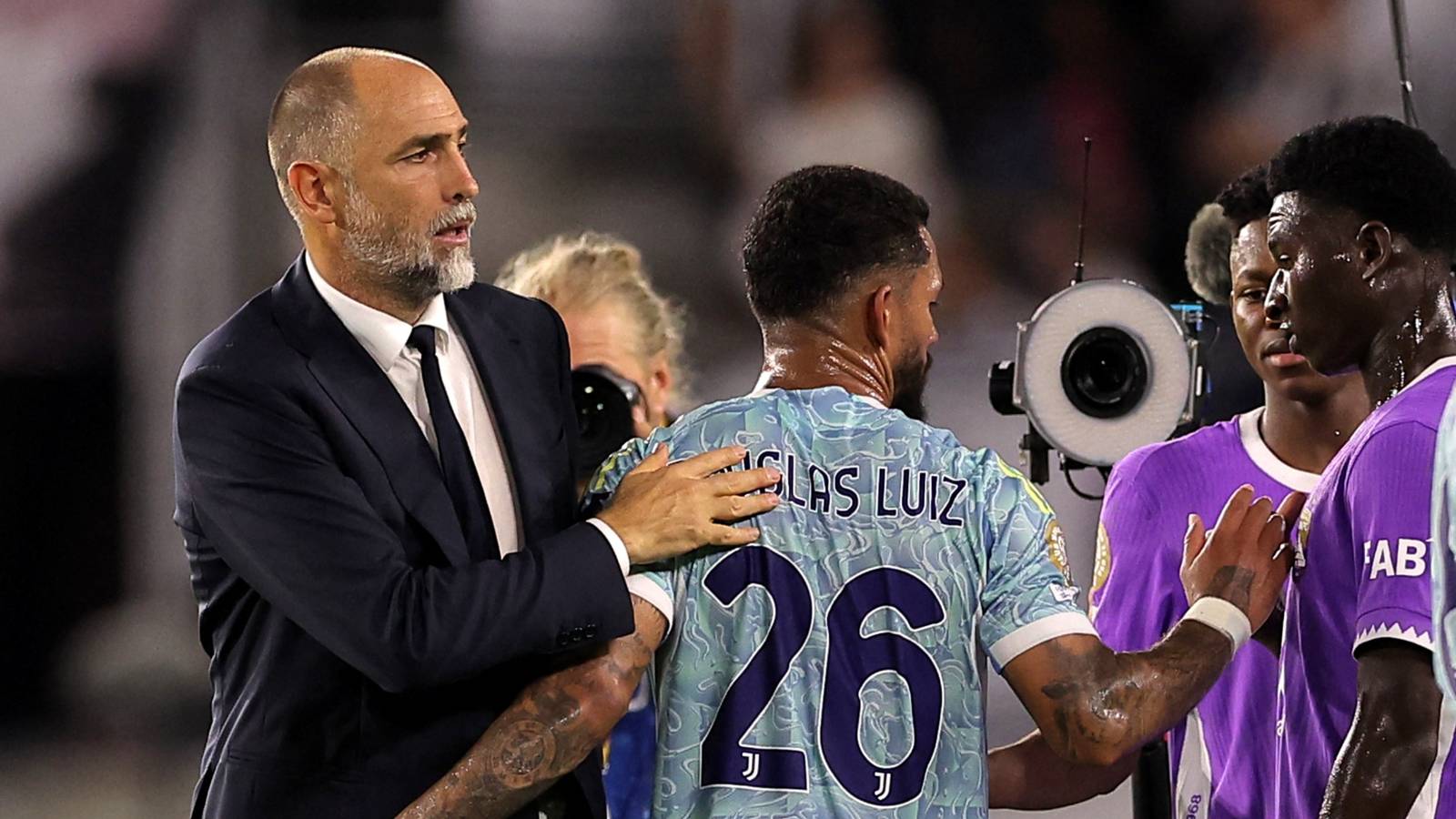 Marinakis initiates contact to sign £160k-p/w star for Nottingham Forest