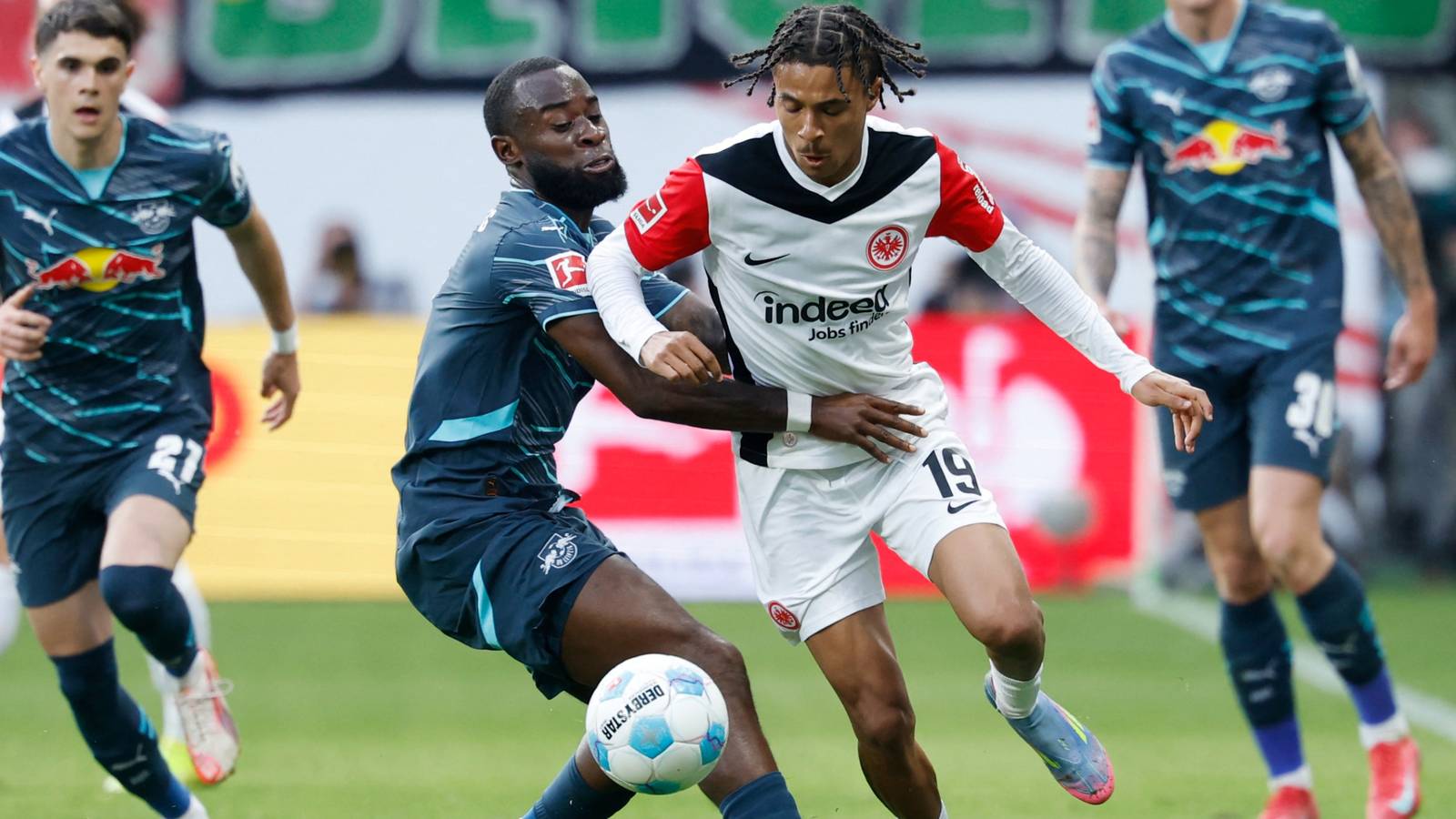 "Wow" - Sky journalist stunned as Nottingham Forest open talks for ...