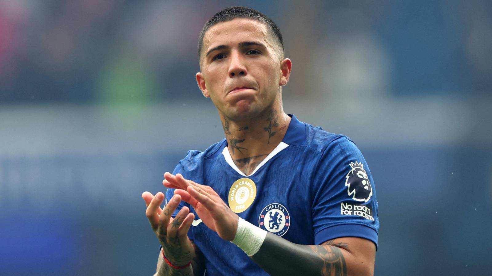 Fernandez upgrade: Chelsea ready offer to sign the "best CM in the world"