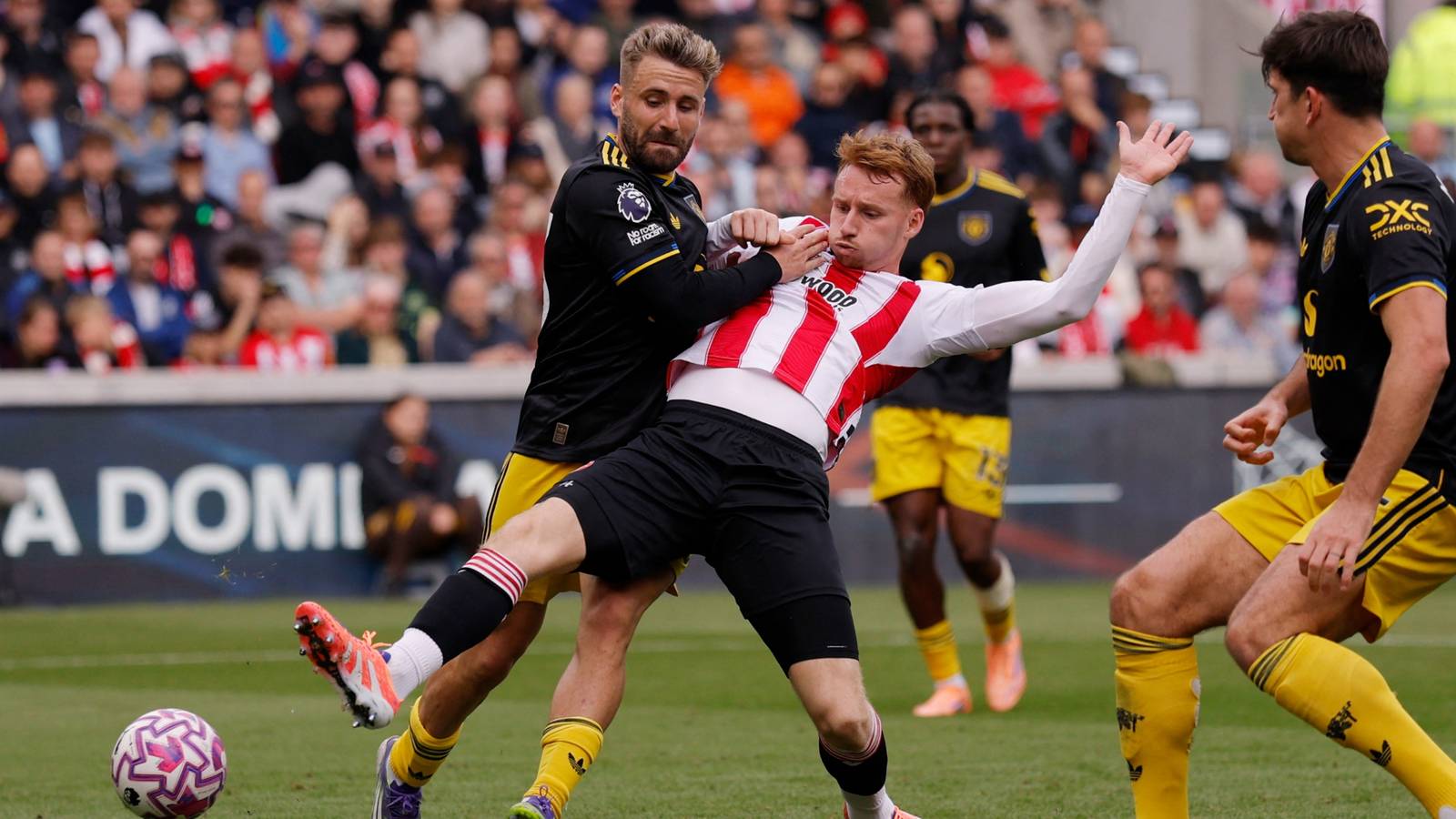 Man Utd flop who had a "nightmare" was even worse than Shaw vs Brentford