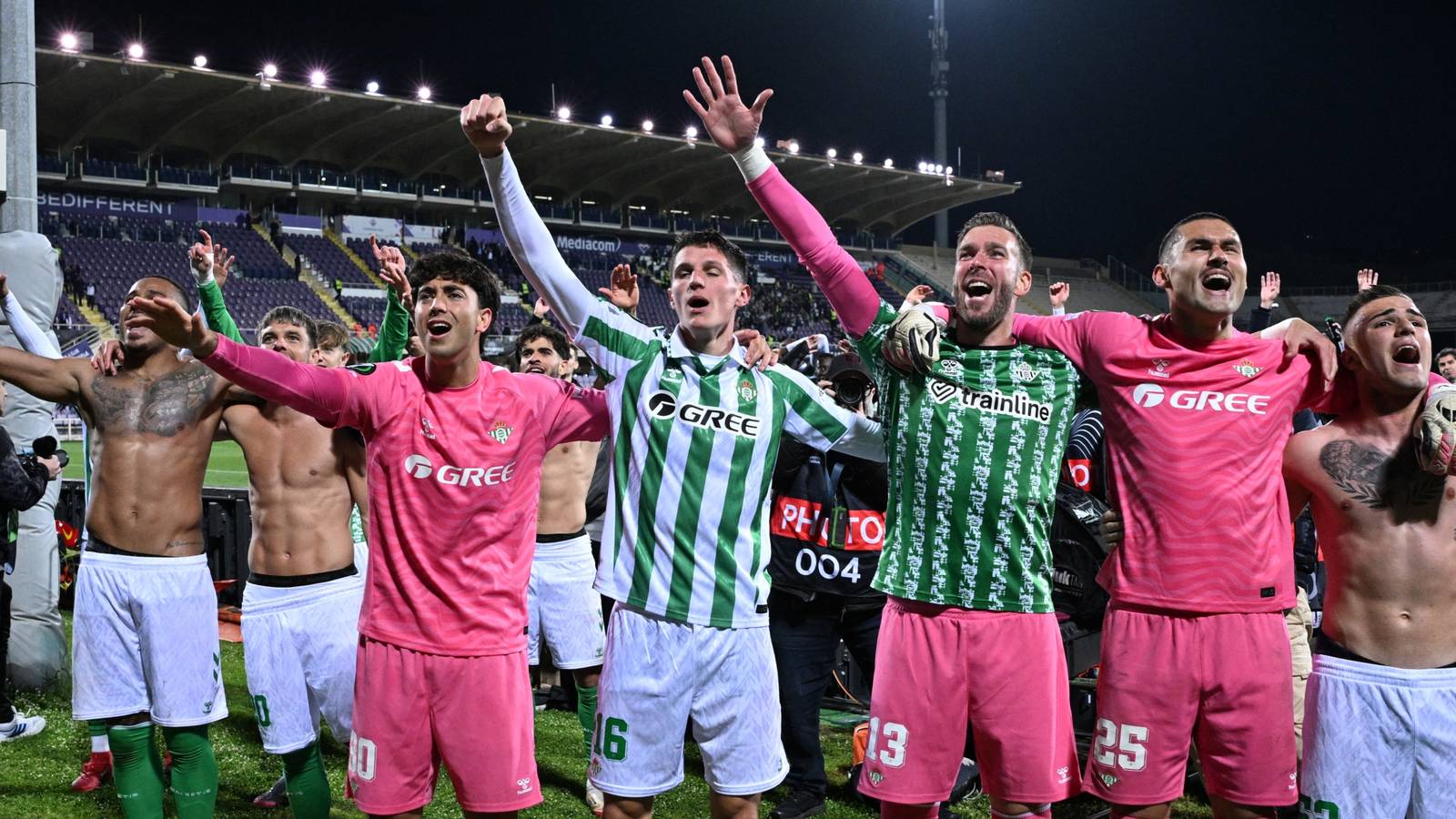 Everton submitted deadline-busting offer to sign 24 y/o La Liga midfielder