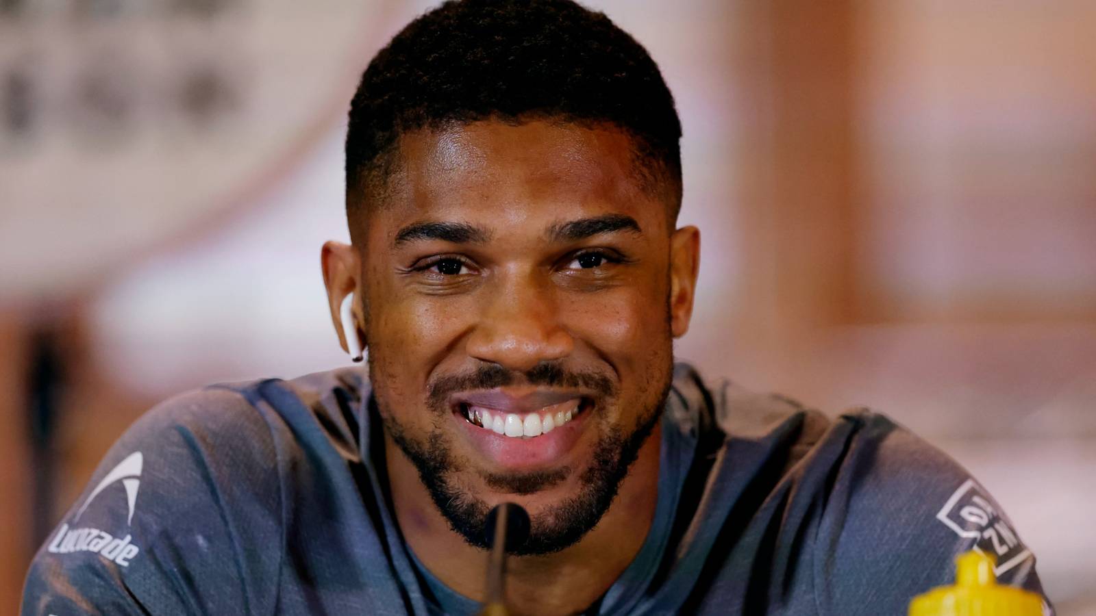 Anthony Joshua weighs in on Messi vs Ronaldo debate, one deciding factor