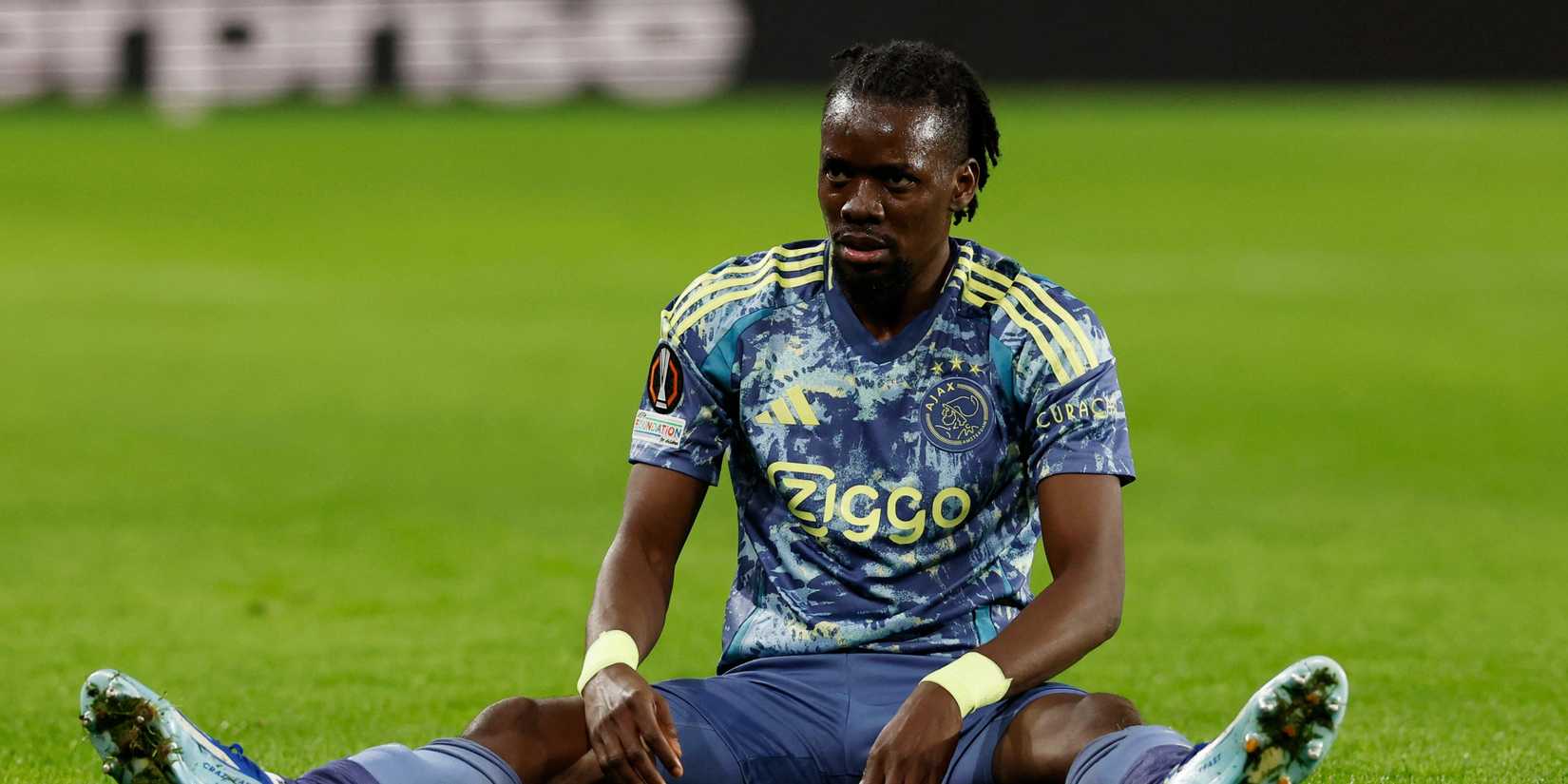 Weekly wages: Sunderland FC 2025/26 highest-paid players