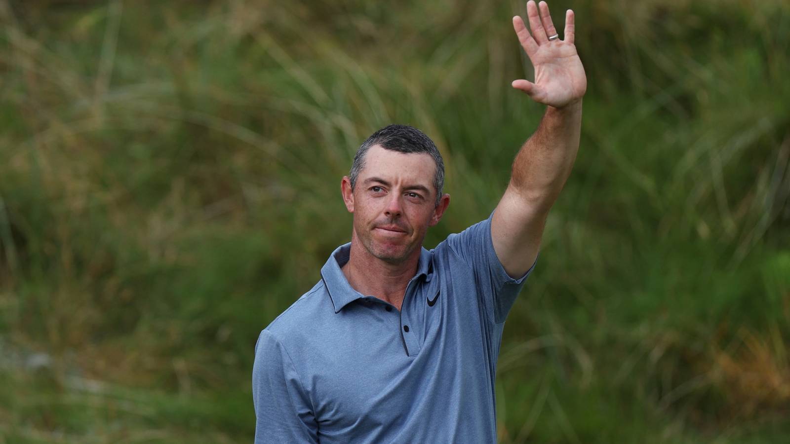 Rory McIlroy named England legend as his greatest ever footballer - not ...