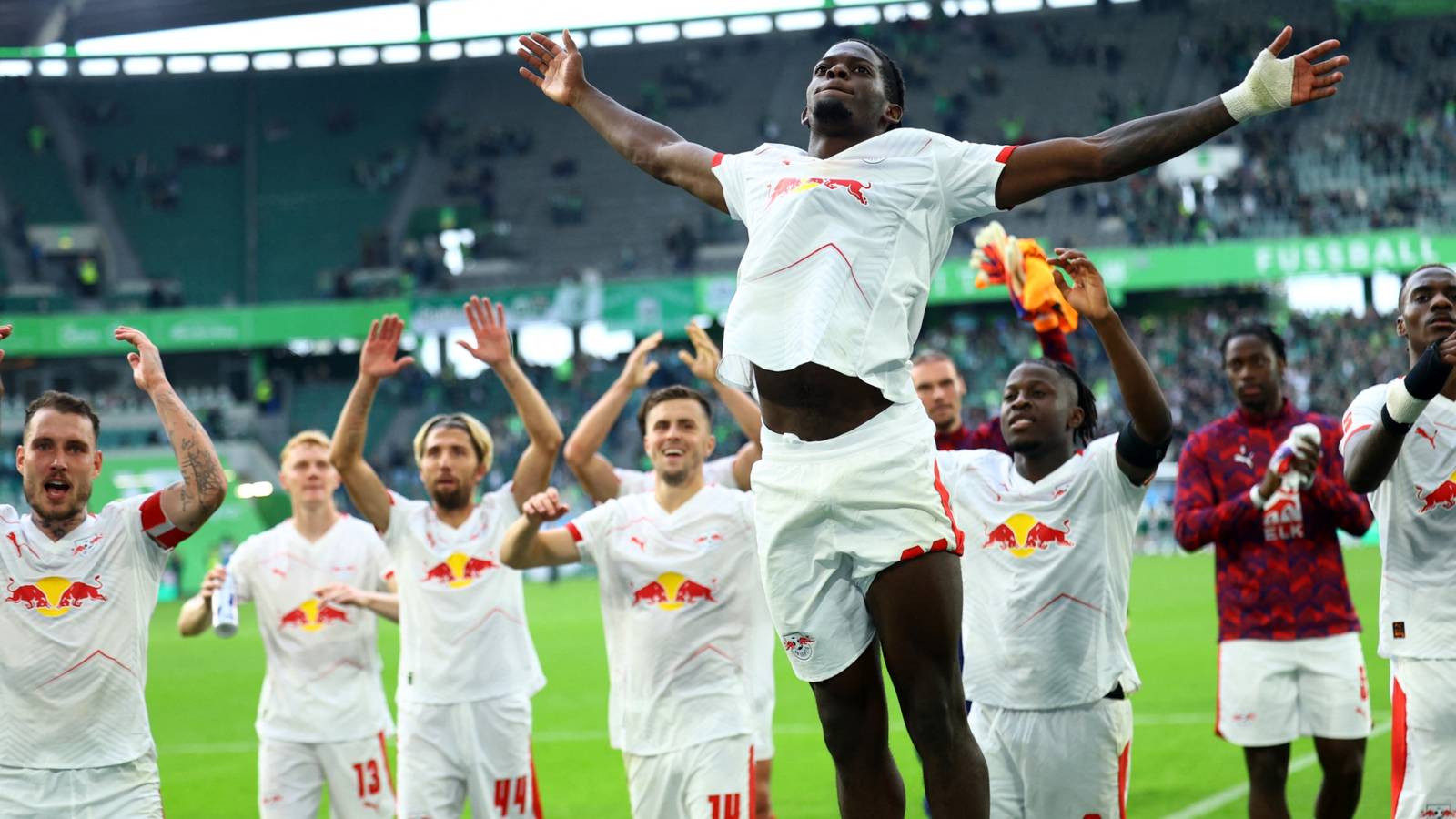 Chelsea favourites to sign £53m Liverpool target after 'generational ...