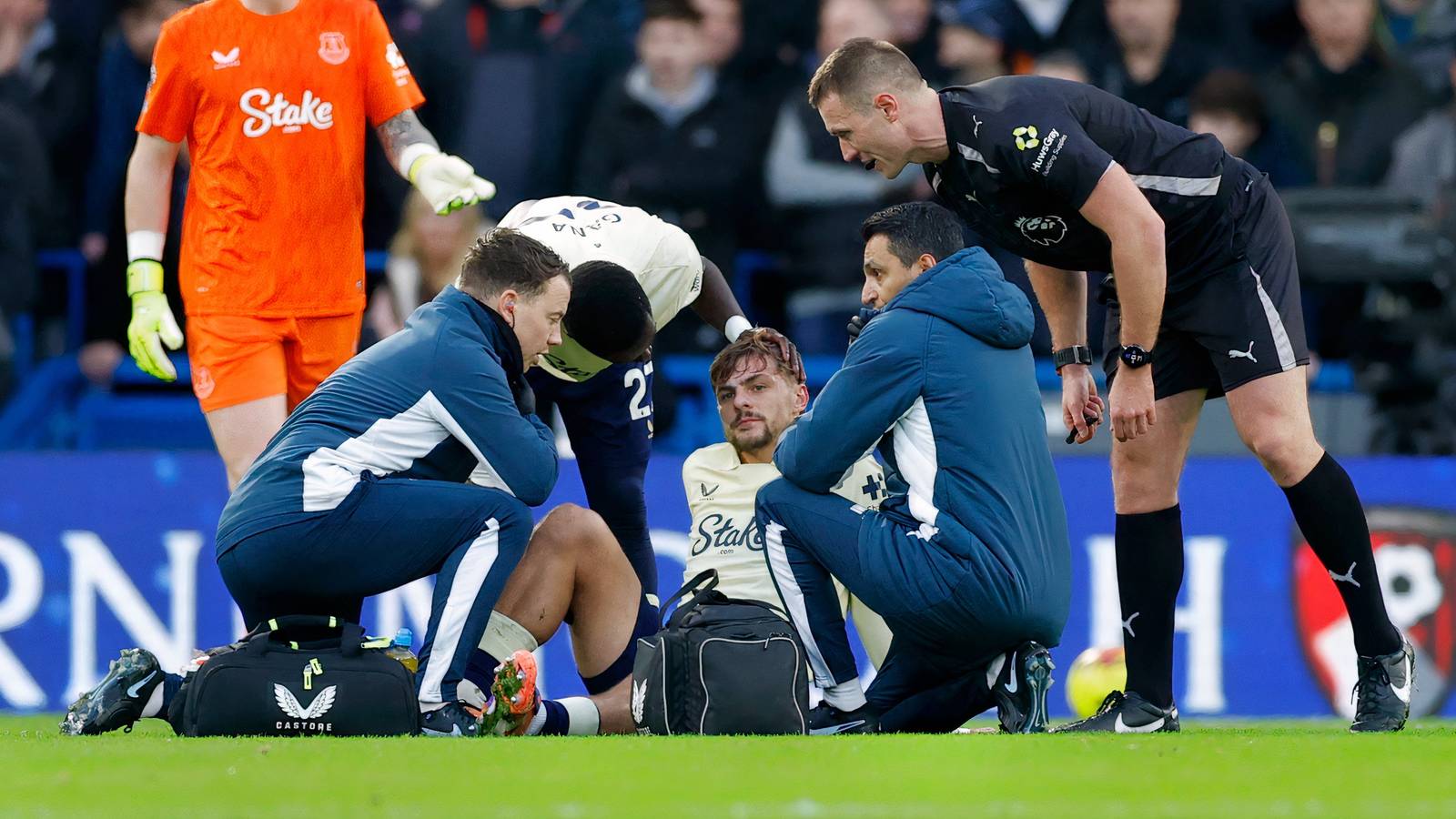 Everton line up move to sign "future £100m+" KDH replacement on loan