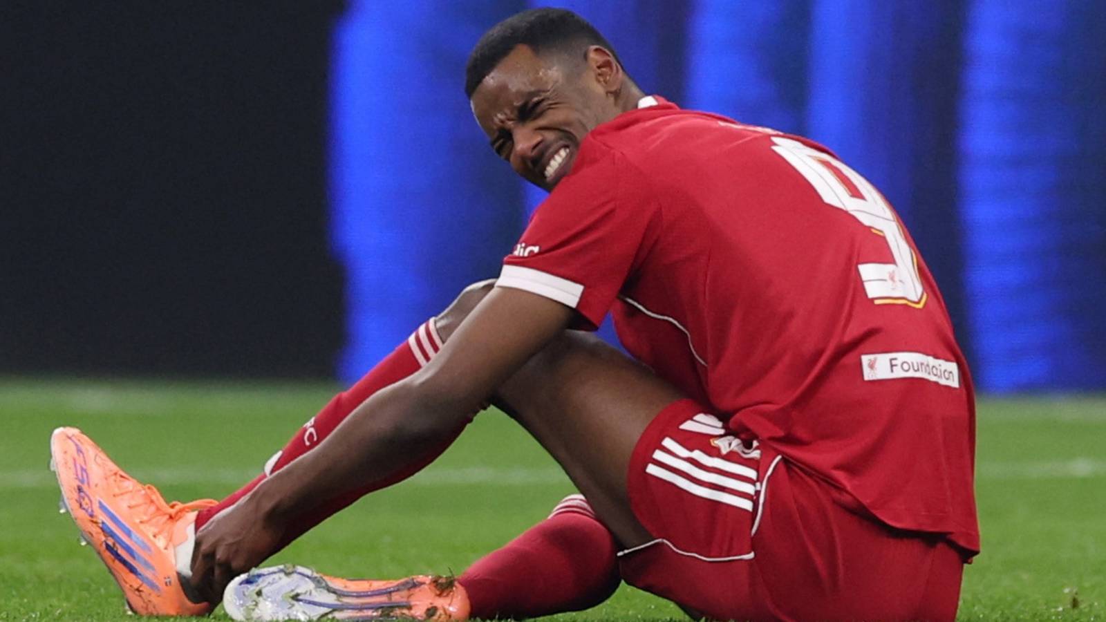 Liverpool can solve Isak injury blow by signing "world-class" £70m star