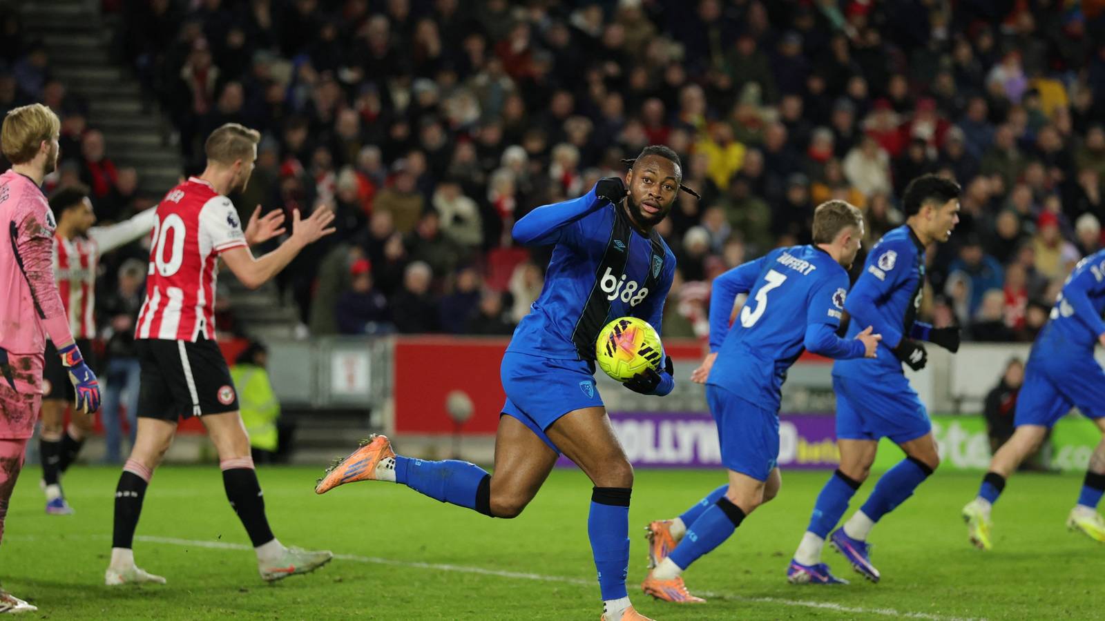 Reporter shares fresh Semenyo timeline as Man City take crucial step in ...