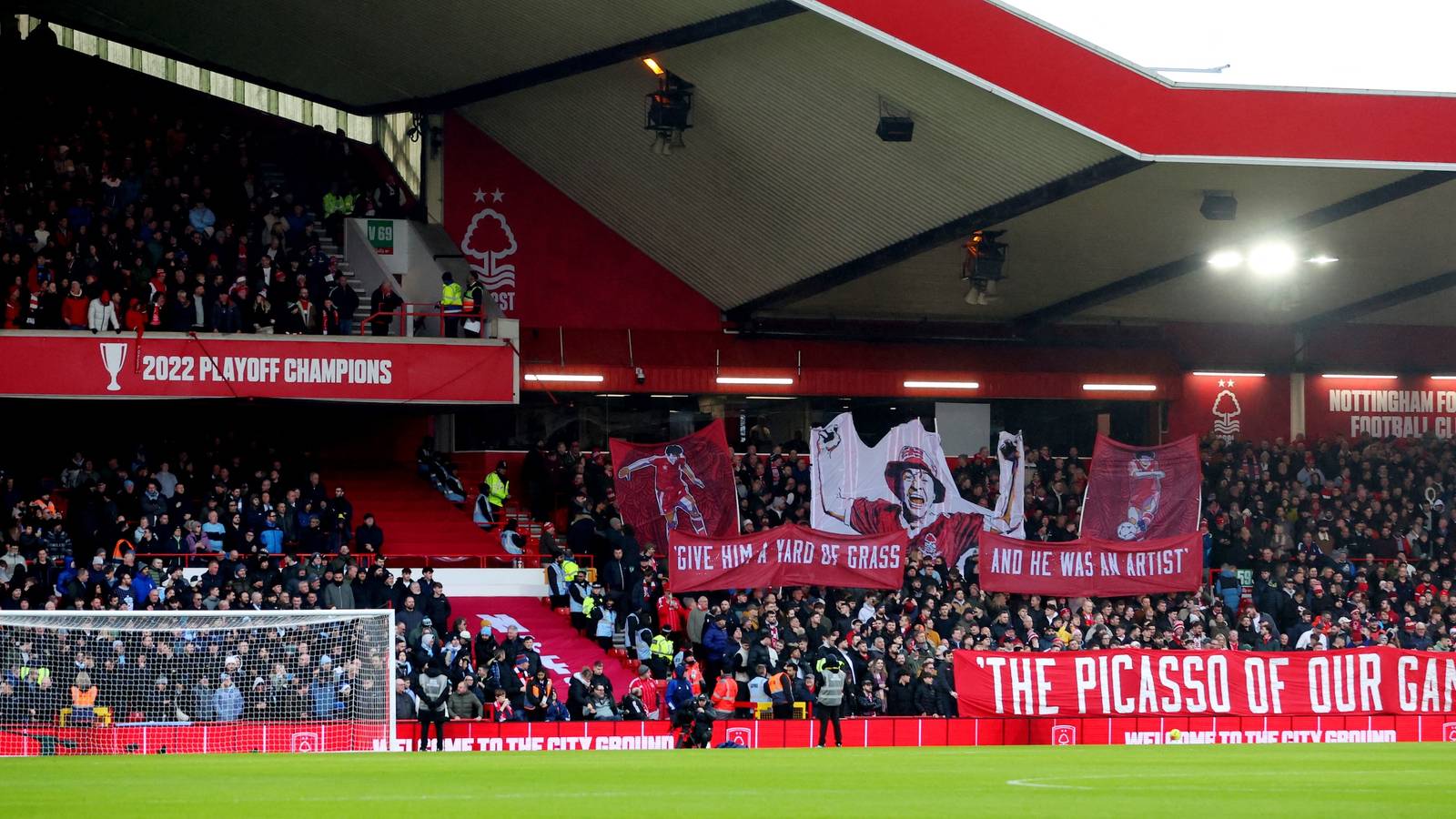 Kalimuendo's stance on leaving Nottingham Forest as "concrete talks" held