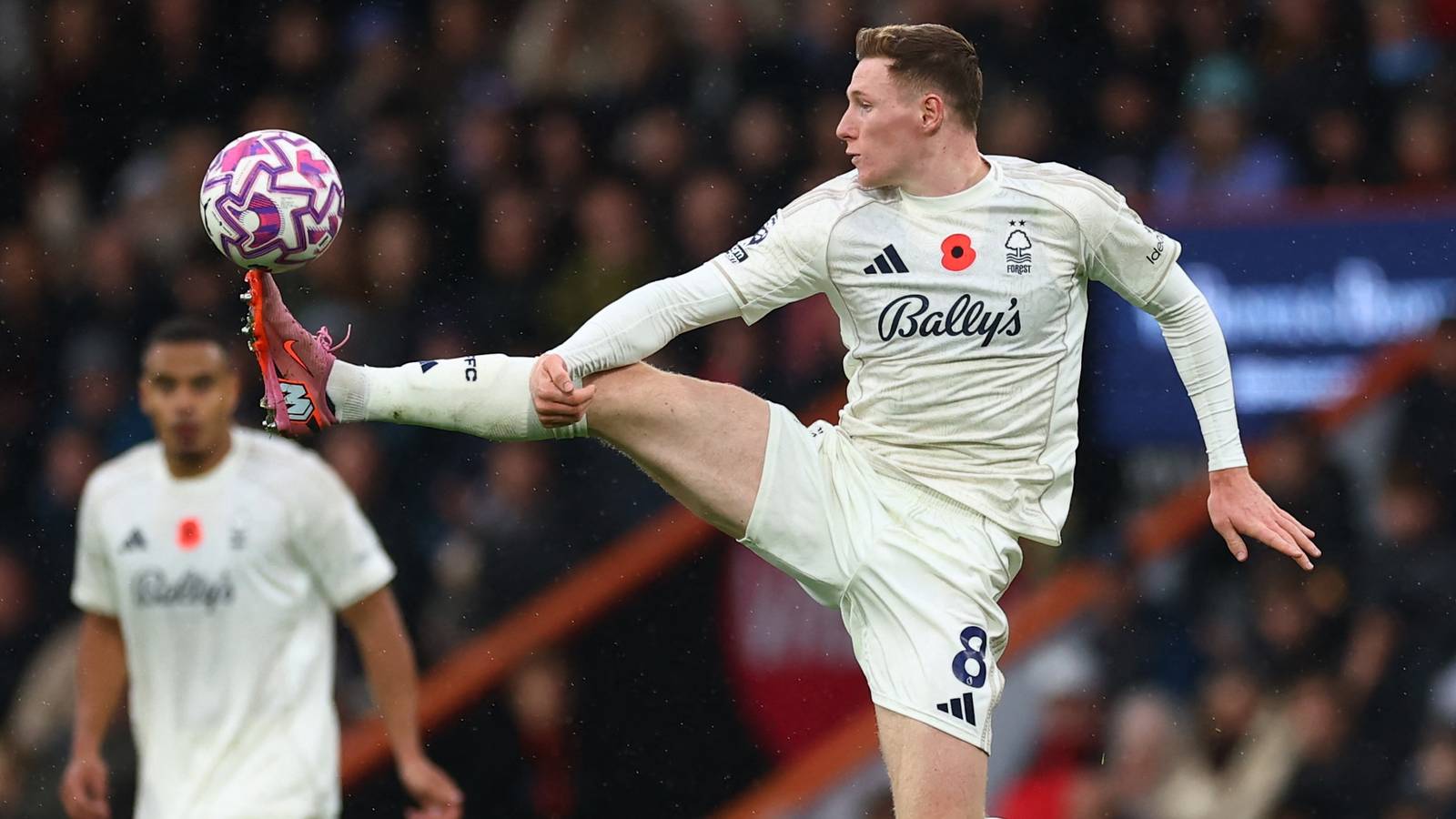 Nottingham Forest now eyeing £15m Europa League midfielder after ...
