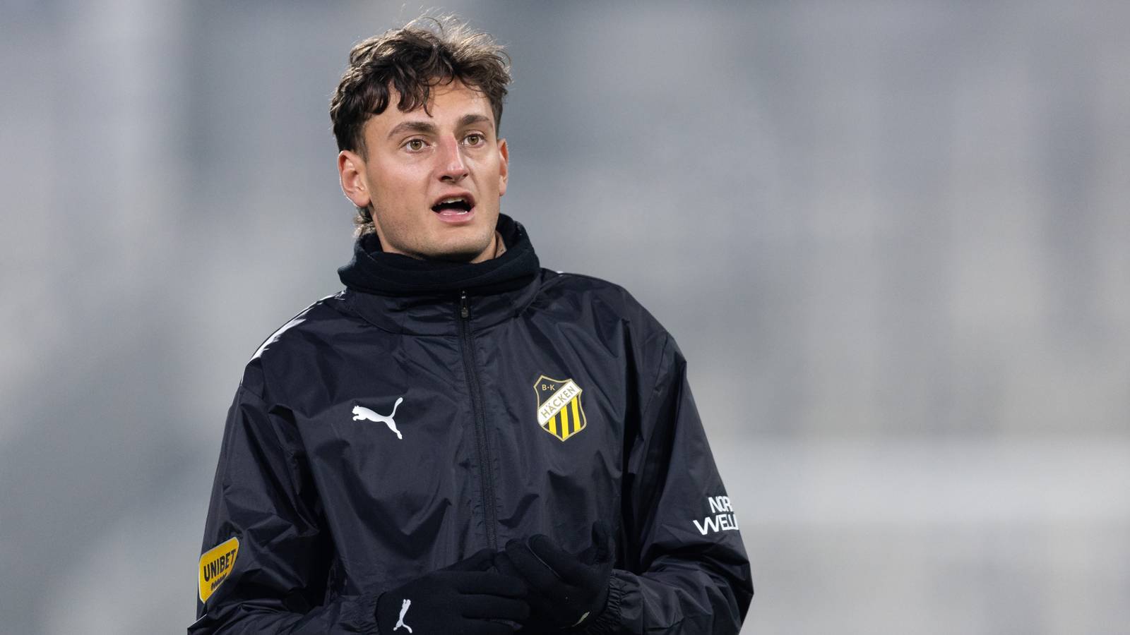 Celtic jump ahead of Rangers in late transfer race to sign Silas Andersen