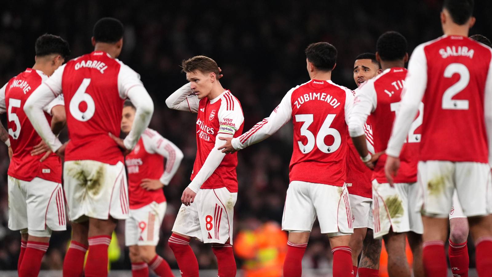 Arsenal star who was as bad as Odegaard vs Man Utd must be dropped