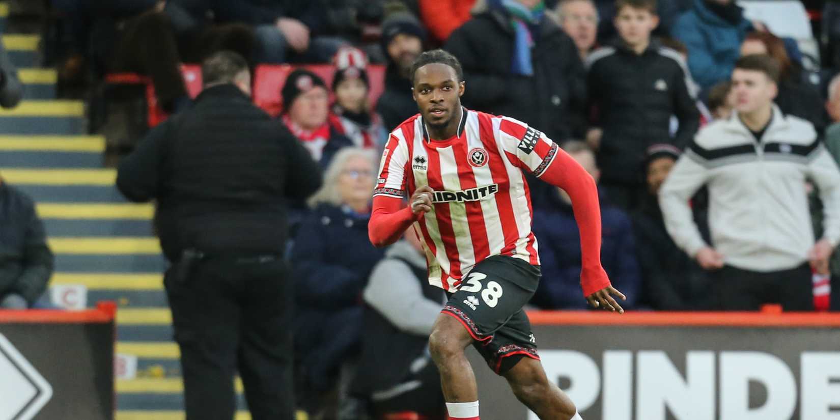 Moyes pushing Everton to sign "fearless" star who could be tempted by ...
