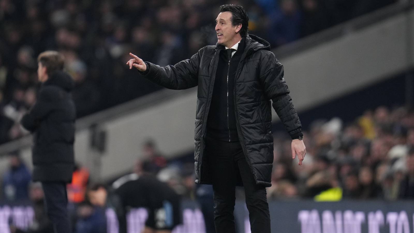 Aston Villa open talks to sign Tammy Abraham, personal terms not an issue