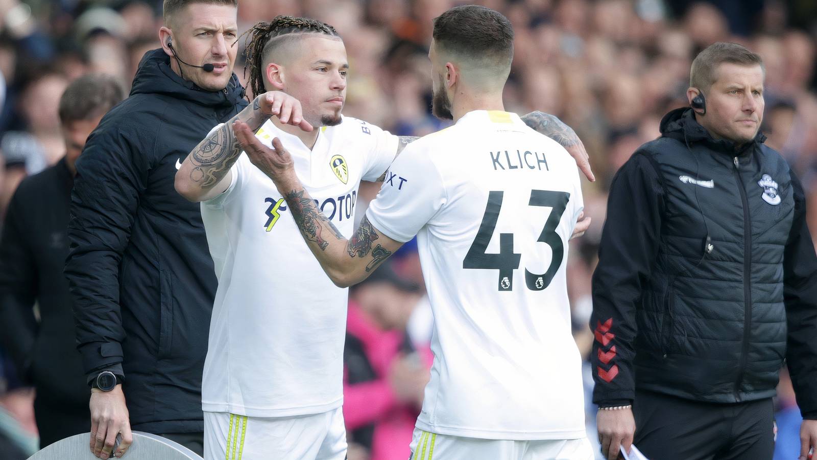 Farke looks like he has unearthed a Phillips & Klich hybrid for Leeds