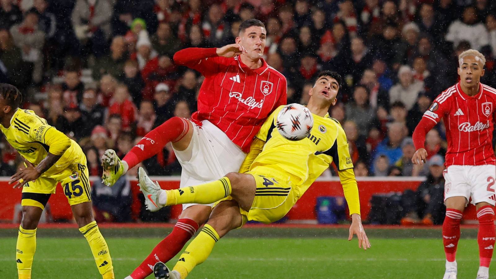 "Bad news" - Lorenzo Lucca set to leave Nottingham Forest this summer