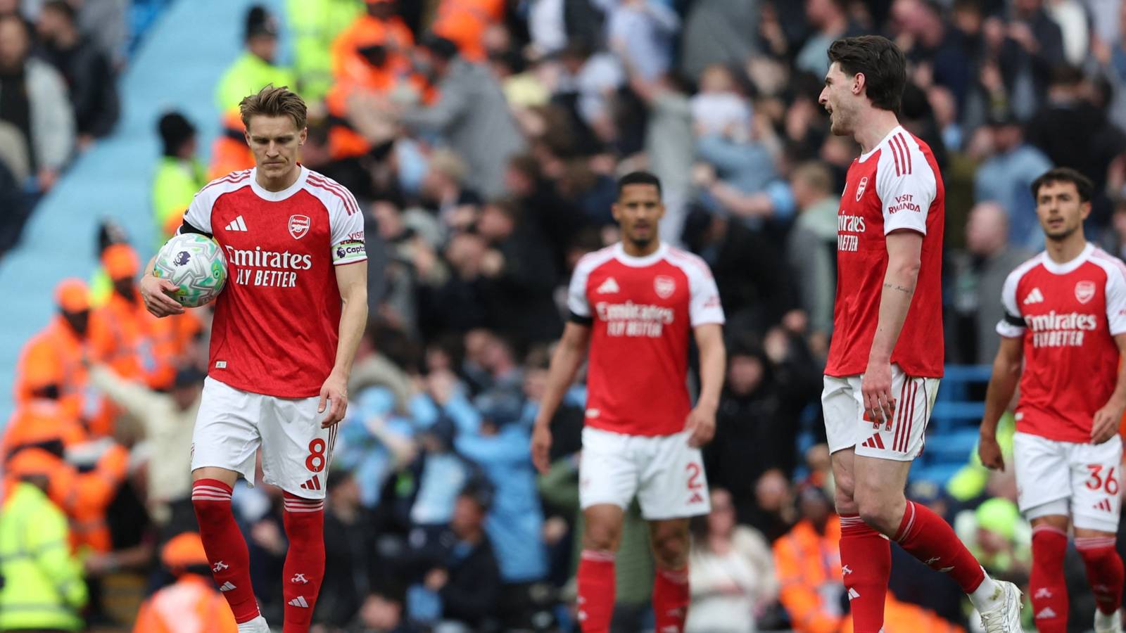 Odegaard upgrade: Arsenal start talks to sign world's "best midfield ...