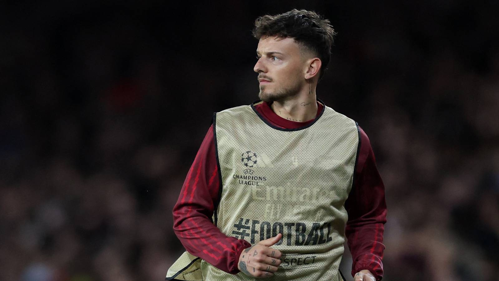 Arsenal hold talks to sign "world-class" £30m star as Ben White replacement